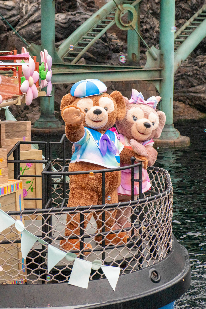 ダッフィー＆フレンズ7人全員が船に乗って冒険に出発！東京ディズニーシー®にて「ダッフィー＆フレンズのカラフルハピネスジャーニー」が開催中☆ 画像15 | SGS109
